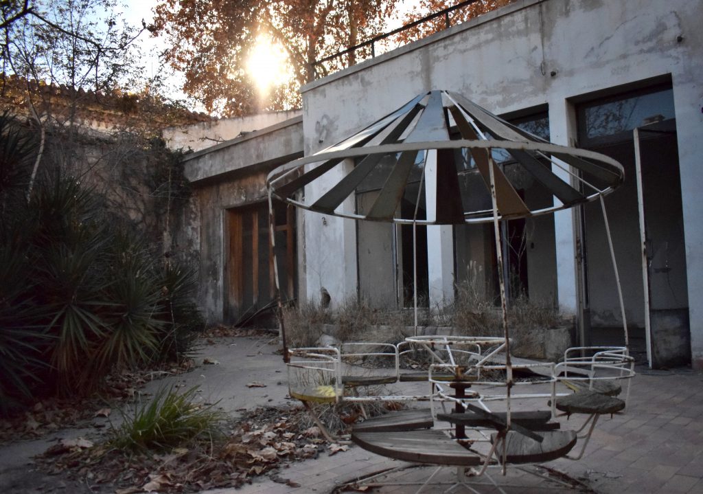 La ex bodega Arizu en un interesante recorrido fotográfico - Godoy Cruz
