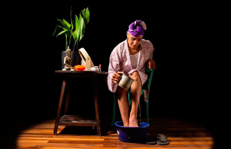 Daniel Quiroga presenta “Monólogos para Raquel” en el Teatro Plaza ...