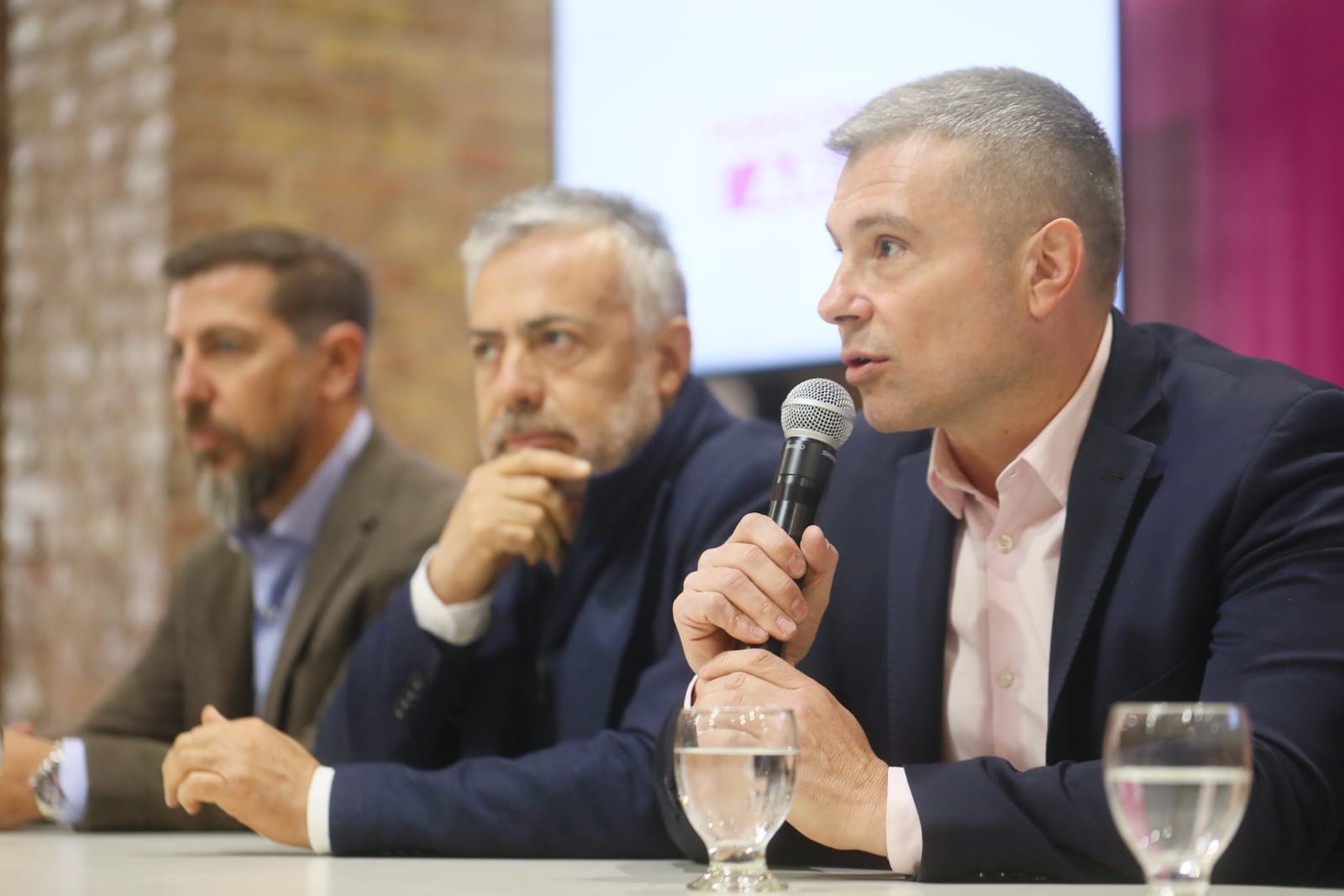 Histórico: se firmó el fideicomiso de administración para la ...